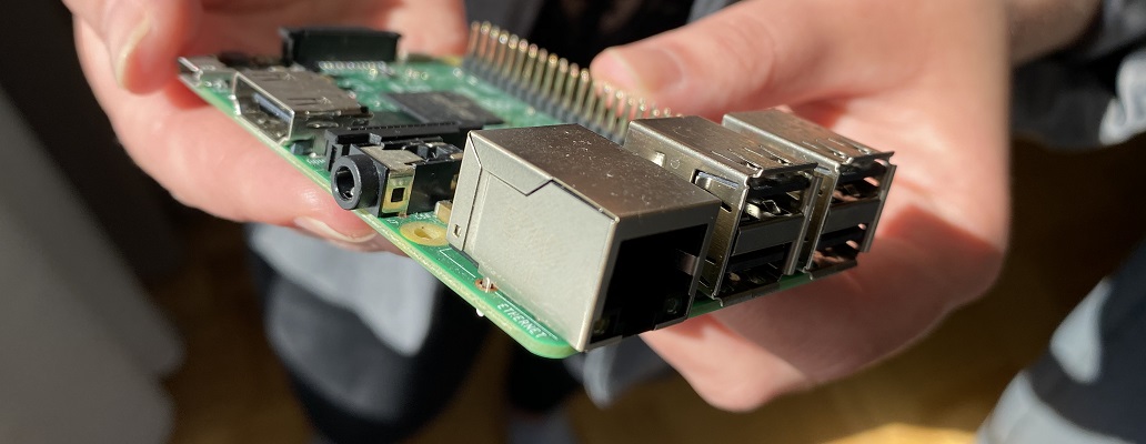 Raspberry Pi - Smart & Home